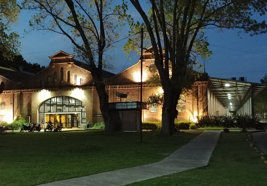 Comunicación y Salud. Tesis UNLa